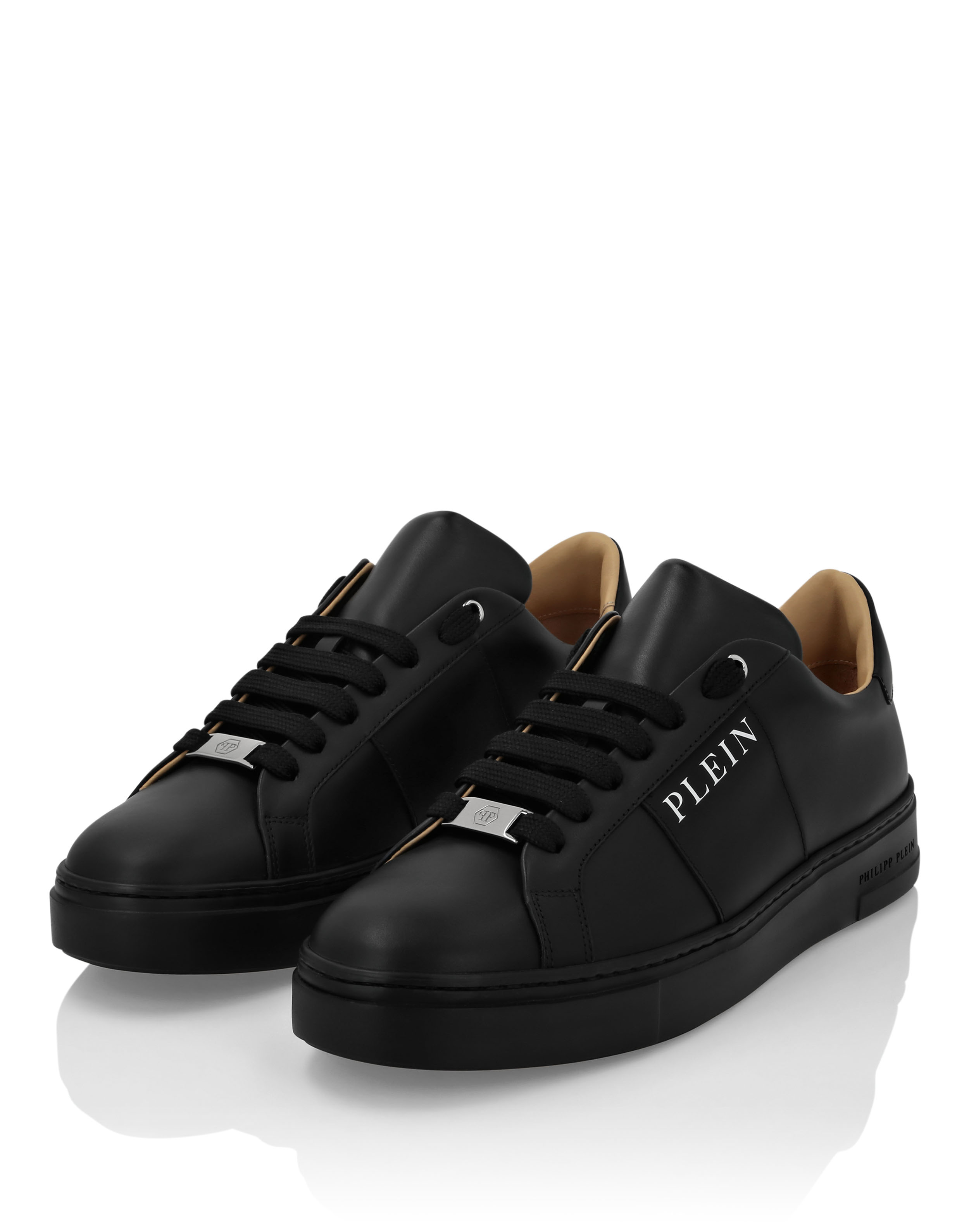 Кеды от PHILIPP PLEIN за 32 990 рублей со скидкой 55% (цвет: черный ...